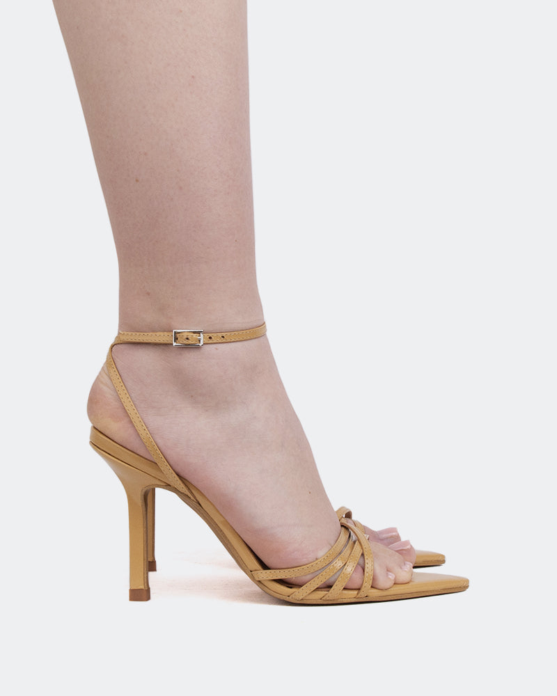 Karlota Beige Naplack - L'INTERVALLE